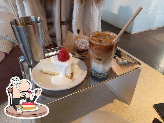 On The Mountain cafe, Gumi-si - Restaurant reviews