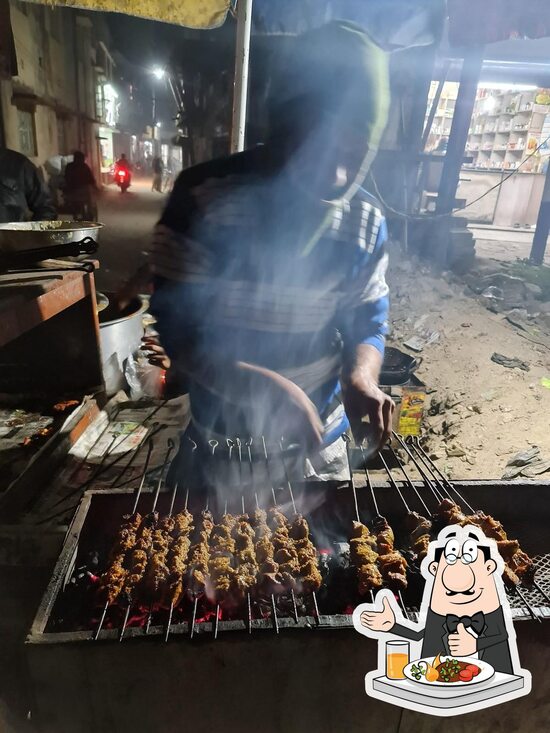 Menu at haidar kabab stall, Chhota Suzapur