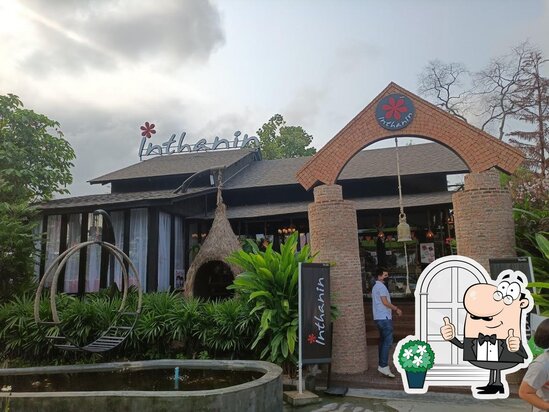 Menu at อินทนิล Inthanin cafe, Pong