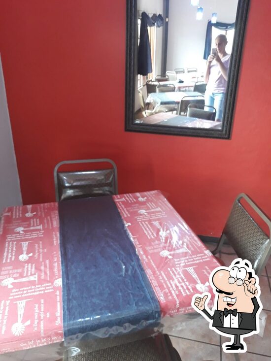 VETKOEK DEN, Parys - Restaurant menu, prices and reviews