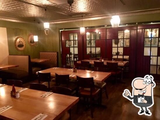 Dixie Kitchen and Bait Shop, 17940 Torrence Ave in Lansing - Restaurant ...