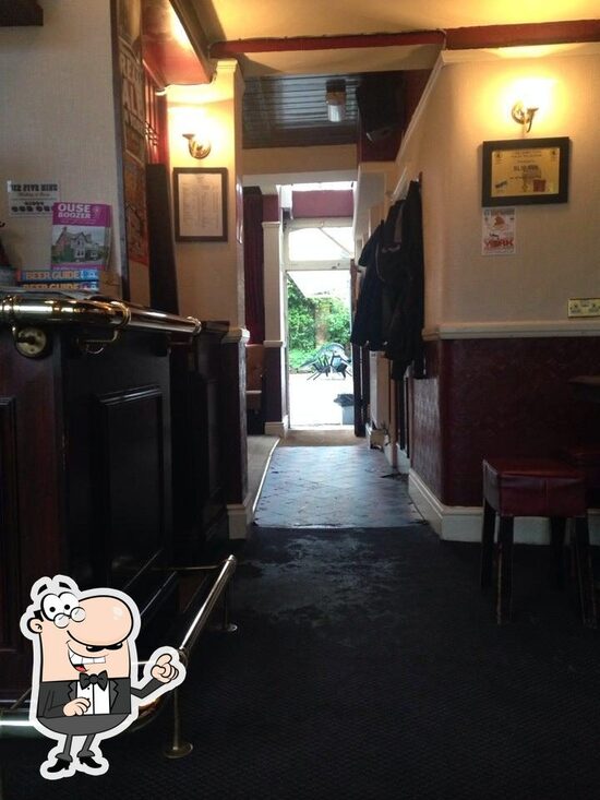 The Slip Inn, York - Restaurant menu, prices and reviews
