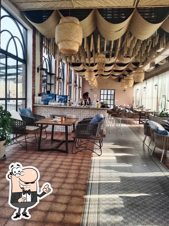 Juhnuhnee, Bhopal - Restaurant menu, prices and reviews