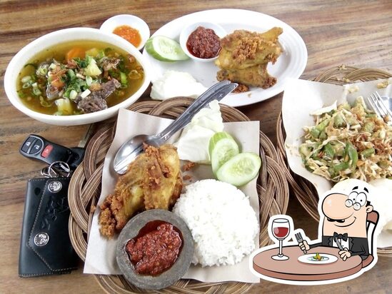 Rumah Makan Joglo Sunda restaurant, Tegal - Restaurant reviews
