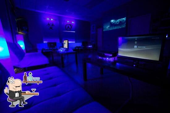 Gaming Lounge & Cafe in Brandon