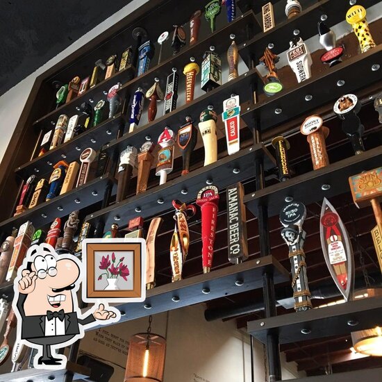 Knotty Barrel, San Diego - Restaurant menu, prices and reviews
