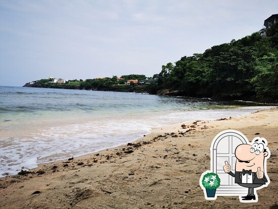 Punta Fuego Beach Club, Nasugbu - Restaurant reviews
