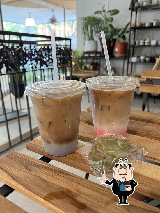 Restaurante Remi43 Flower & Coffee, West New York - Opiniones del ...