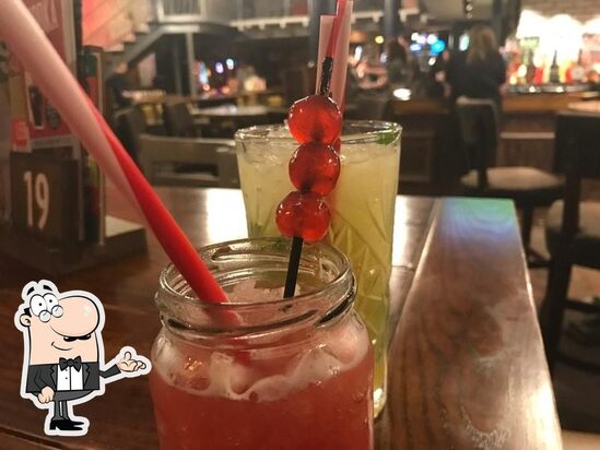 Yates Hull in Hull - Restaurant menu and reviews