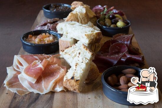 Refuge Small Bar in Subiaco - Restaurant menu and reviews