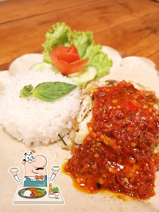 Ayam Crisbar Tamfest ITB, Bandung - Restaurant menu, prices and reviews
