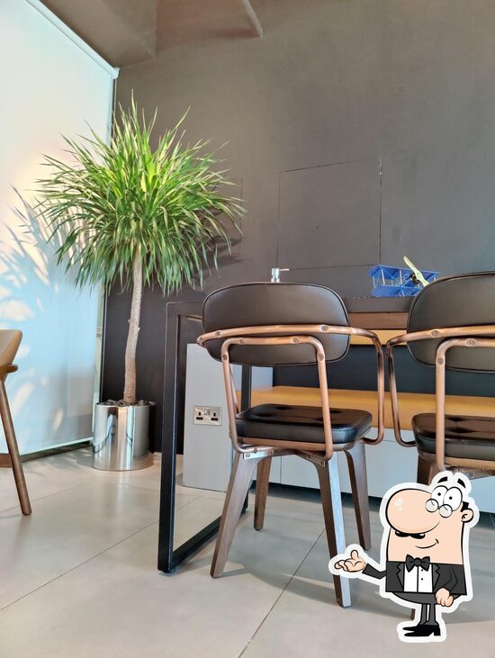 Aviator Cafe, Abu Dhabi - Restaurant menu, prices and reviews