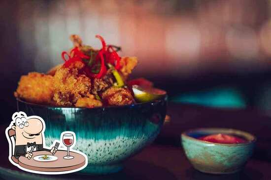 Record Room Dubai pub & bar, Dubai - Restaurant menu and reviews