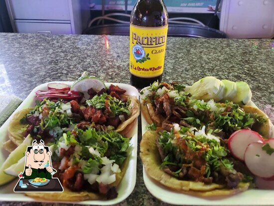 El Uno Bar, San Diego - Restaurant menu, prices and reviews