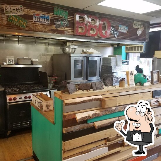 Roaming Buffalo Bar-B-Que, Denver - Restaurant menu, prices and reviews