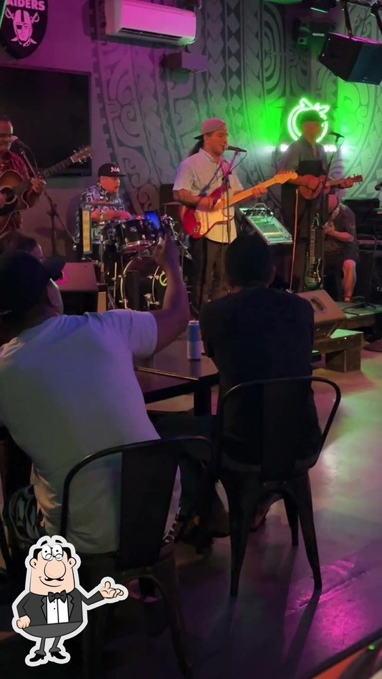 Guava Tree Bar & grill, Wailuku - Restaurant menu, prices and reviews