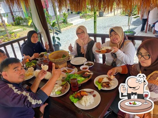 Asli Laksana Restaurant, Bandung - Restaurant reviews