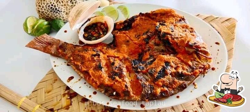 M'BOT seafood taplau restaurant, Padang - Restaurant reviews