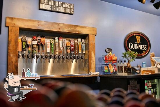 Pockets Billiards & Brew, San Diego - Restaurant menu, prices and reviews