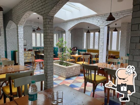 Aroma kitchen, Kochi, Plot No - Restaurant reviews