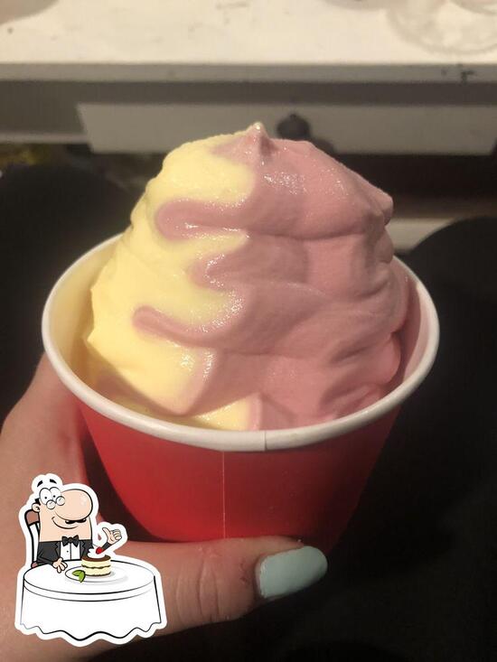 Sundaes The Ice Cream Place in Toms River - Restaurant menu and reviews