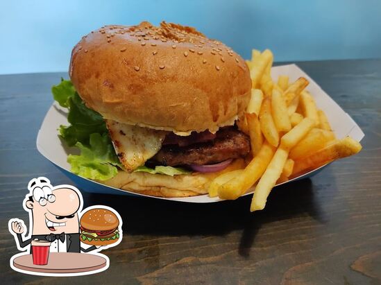 Menu at Guty’s Burguer restaurant, Ensenada