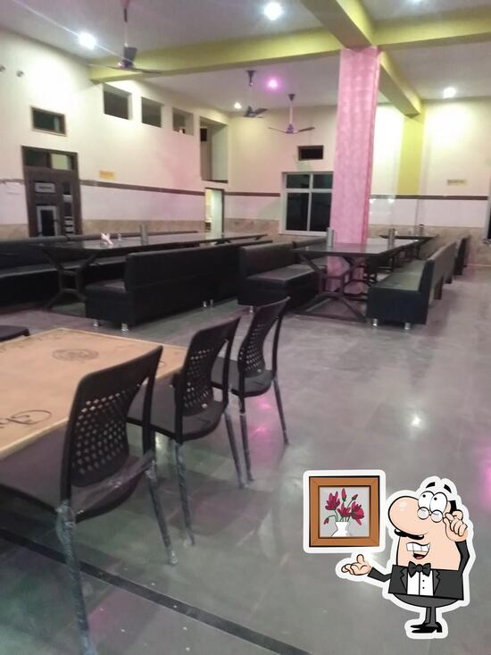Jain Resort, India - Restaurant reviews