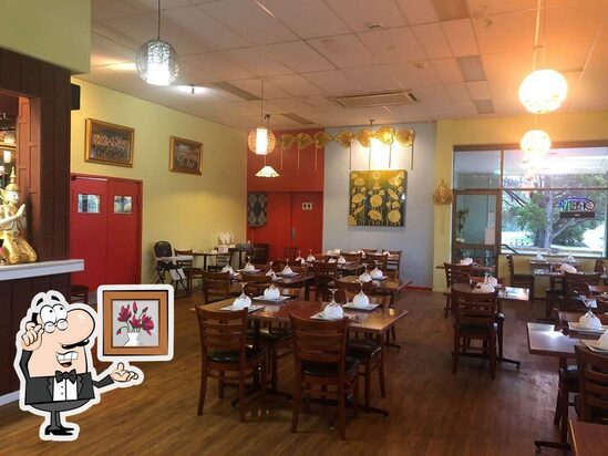 Bee Thai Restaurant, Nowra - Restaurant menu, prices and reviews