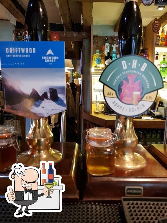 Menu at White Horse Inn pub & bar, Denbigh, Llandyrnog