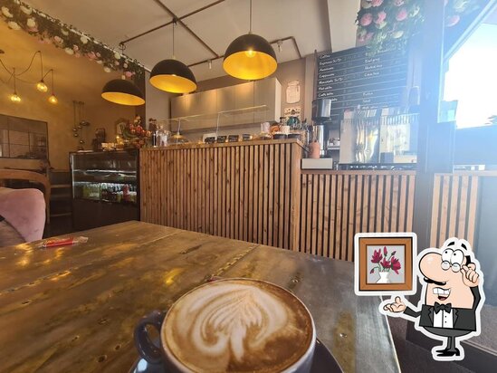 Go sip coffee shop, Surbiton - Restaurant menu, prices and reviews