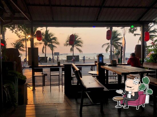 Green Tree Pub & Restaurant, Pattaya - Restaurant menu, prices and reviews