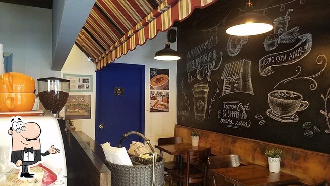 Menu at Blue Luna Café, Tijuana, Av. Ermita Sur 4984