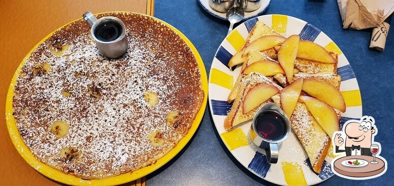 De Dutch Pannekoek House, 4011 Quadra Street in Victoria - Restaurant ...