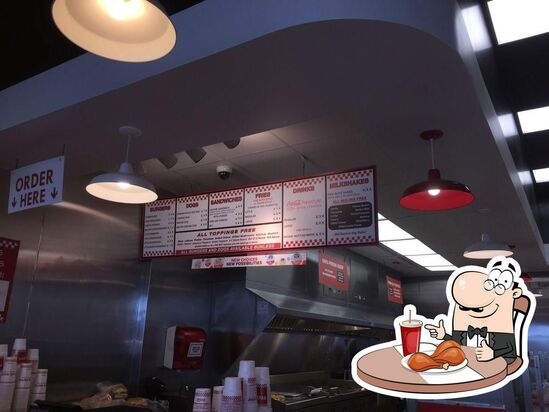 Menu at Five Guys fast food, Virginia Beach, Laskin Rd