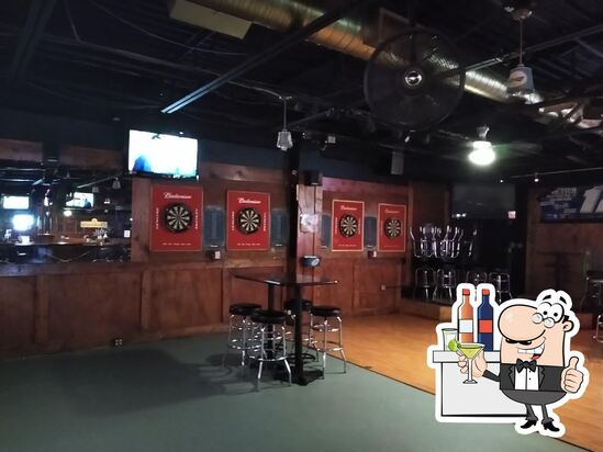 Bleachers Sports Bar, Crescent Springs - Restaurant menu, prices and ...
