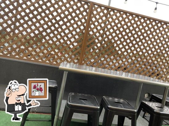 Humdinger Brewing in Arroyo Grande - Restaurant menu and reviews
