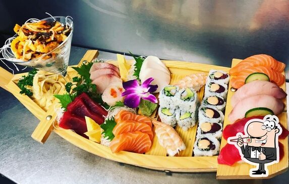 Blue Taleh, 15 Kearney Square in Lowell - Restaurant menu and reviews