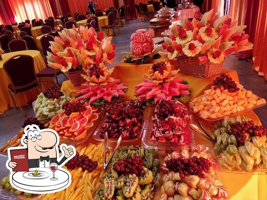Flamingo Palace in Vallejo - Restaurant menu and reviews