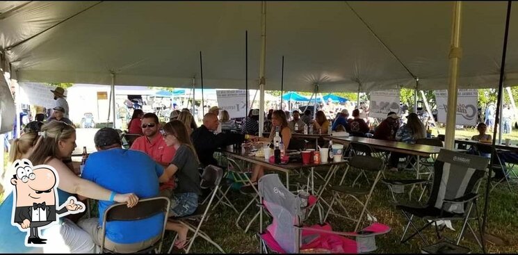 El Maton National Hall in Elmaton - Restaurant reviews