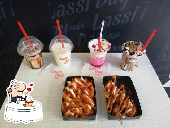 Lassi Day Cafe and Burger Pav, Kalaburagi - Restaurant reviews