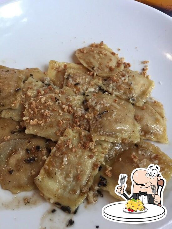 Pasta Moon, 315 Main Street in Half Moon Bay - Restaurant menu and reviews
