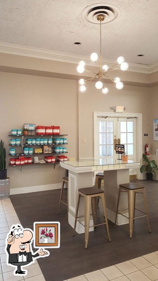 Boston Stoker Coffee Co., 215 N Main St in Centerville - Restaurant reviews