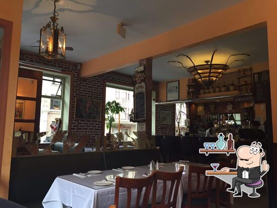 Roxanne Cafe, San Francisco - Restaurant menu, prices and reviews