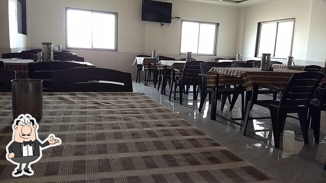 Hotel Atharva Family Restaurant & Bar, Chakan - Restaurant reviews