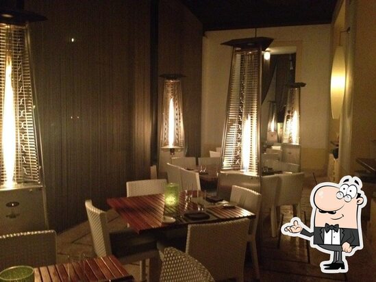 Caliza Pool, Alys Beach - Restaurant menu, prices and reviews