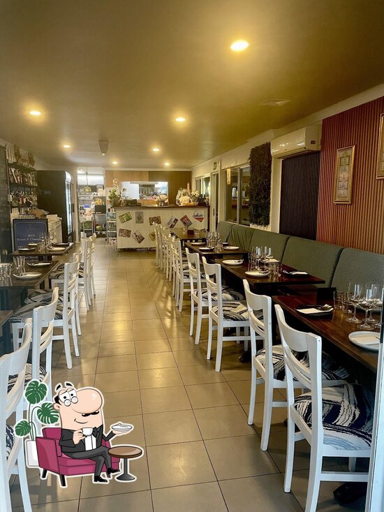 Thai Harbour Delights, Hope Island - Restaurant menu, prices and reviews