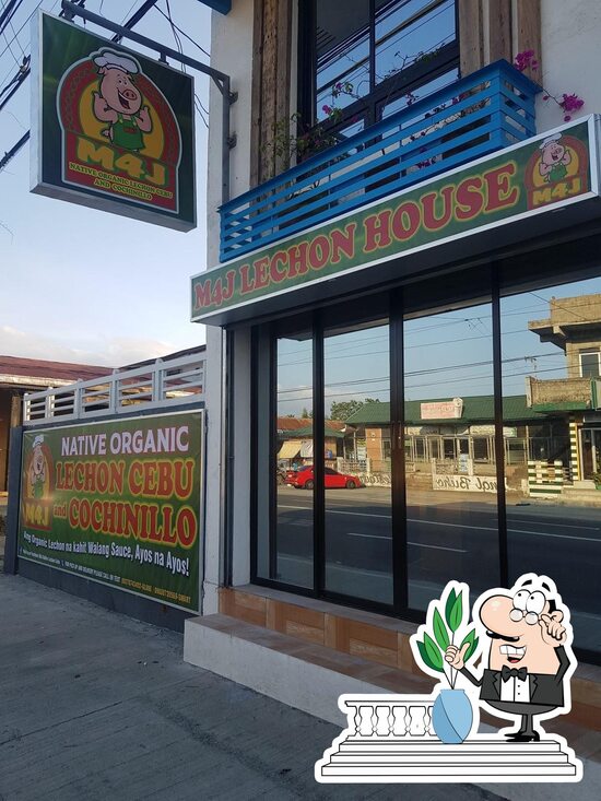 M4J Native Organic Lechon Cebu restaurant, Silang