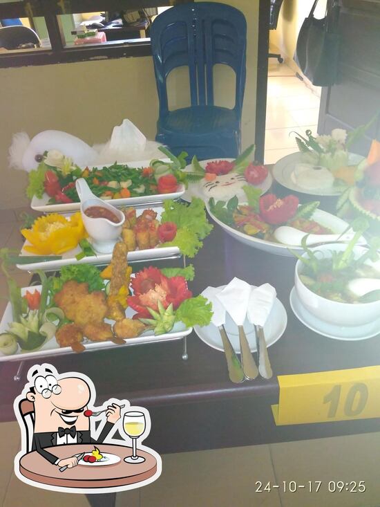 Menu at antique desserts, Puput