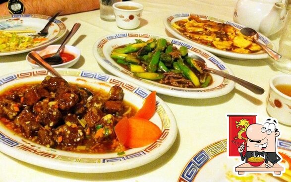 King Tsin Restaurant, 121 S School St in Lodi