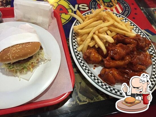 Boulevard Burgers in Bell - Restaurant menu and reviews